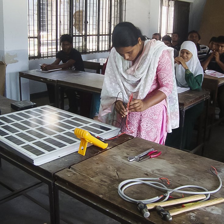 Inclusive and sustainable economic transformation: ways forward in low ...